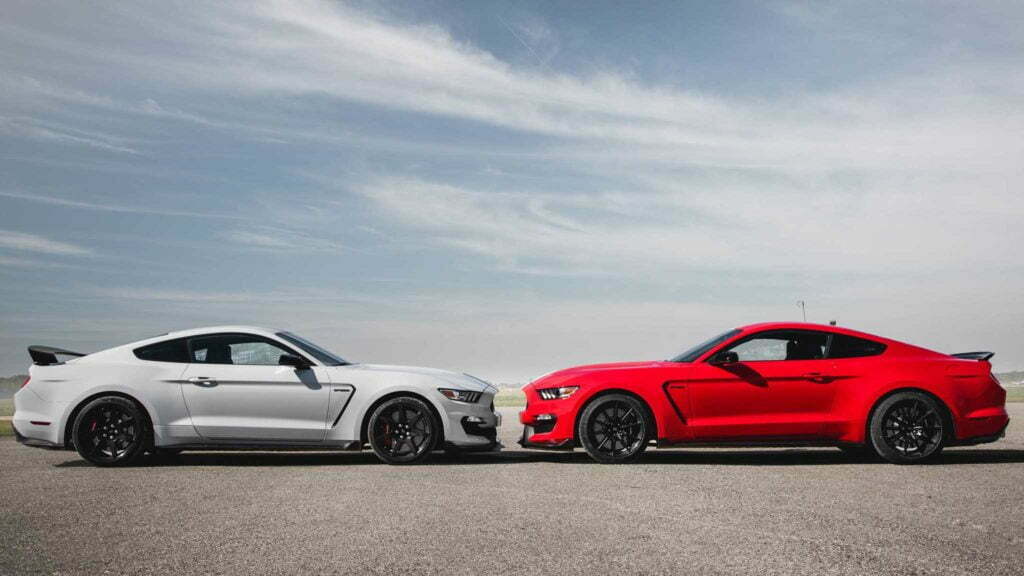 Why Are Black Rims So Popular? Read Before You Buy | CNC Wheels