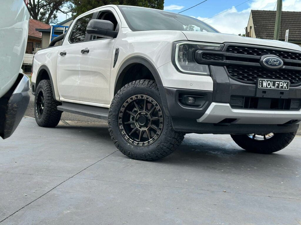 NAVARA NP300 RIMS AND TYRES | BLACK ROCK GUNNER 17X9 WHEELS