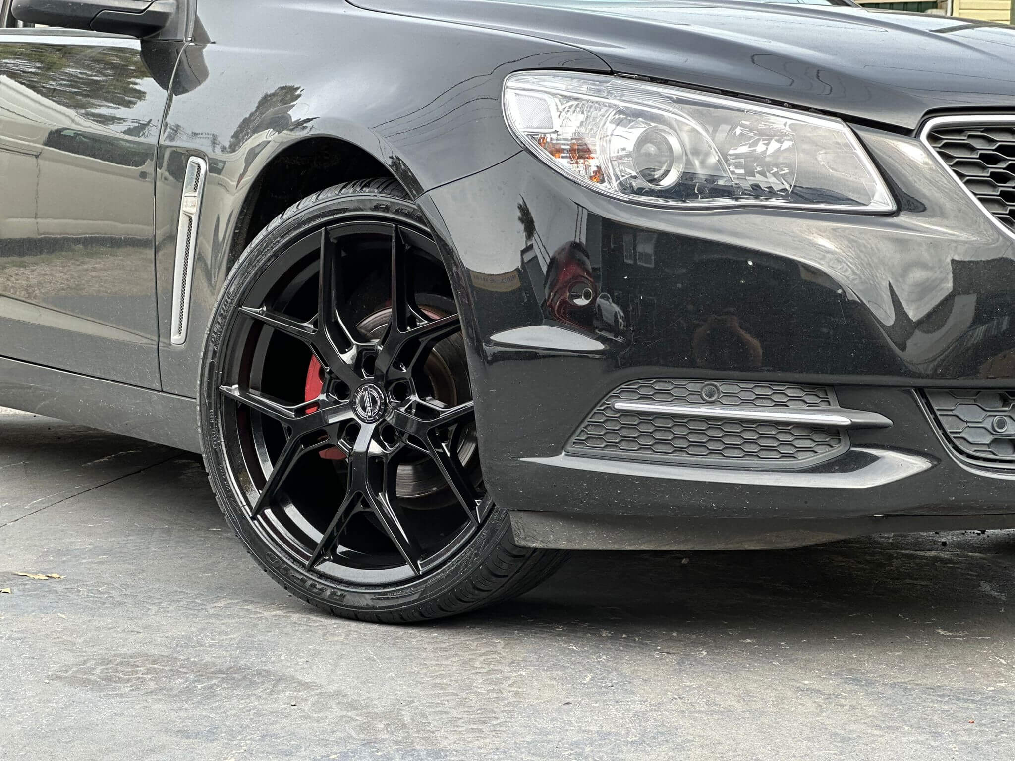 GT FORM TORQUE GLOSS BLACK 20X8.5 5X120 WHEEL WHEEL | CNC Wheels