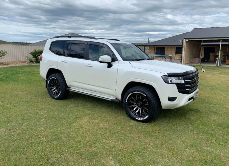 BLACK ROCK VULCAN MATTE BLACK WITH BRONZE TINT 18X8.5 6X139.7 WHEEL ...