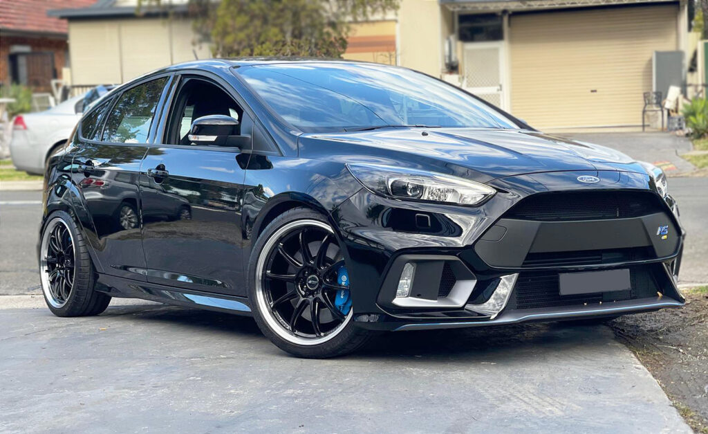 RACING WHEELS JSR ST37 GLOSS BLACK MACHINED LIP 18X8.5 5X100 WHEEL