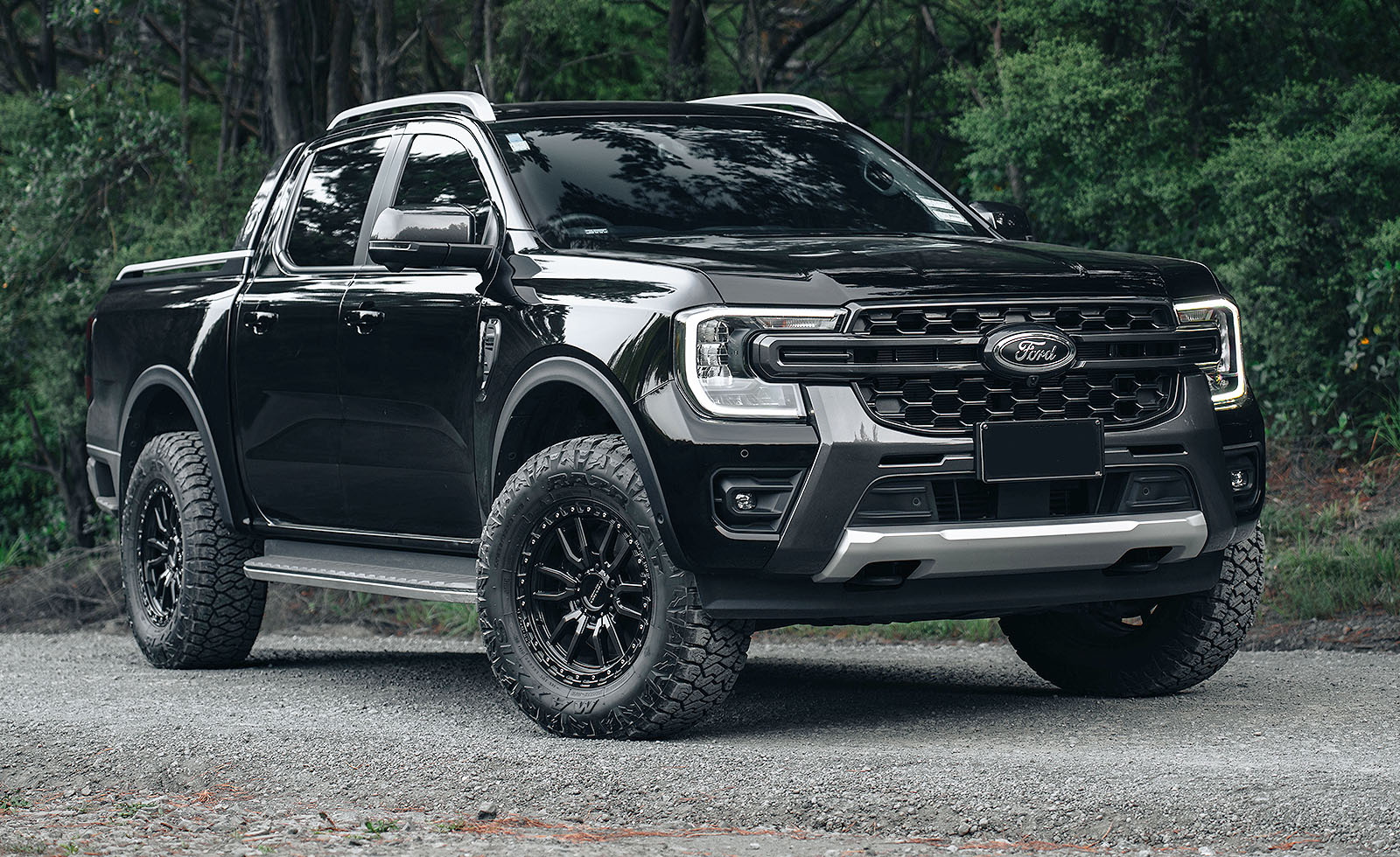 4X4 WHEELS BLACK ROCK RAMBLER GLOSS BLACK TINTED 18X8.5 6X139.7 RIMS