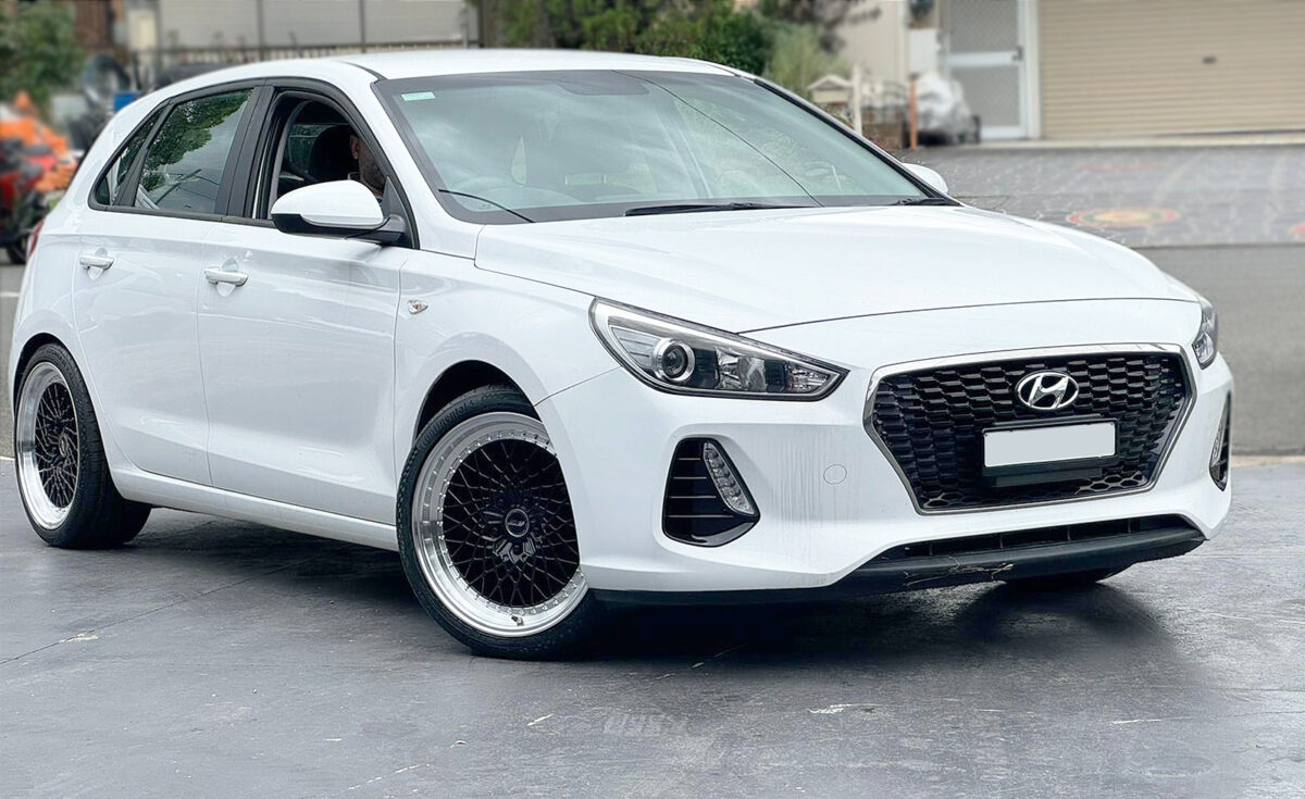 JSR ST19 GLOSS BLACK POLISHED LIP 18X8.5 5X120 WHEEL ONLY - CNC Wheels