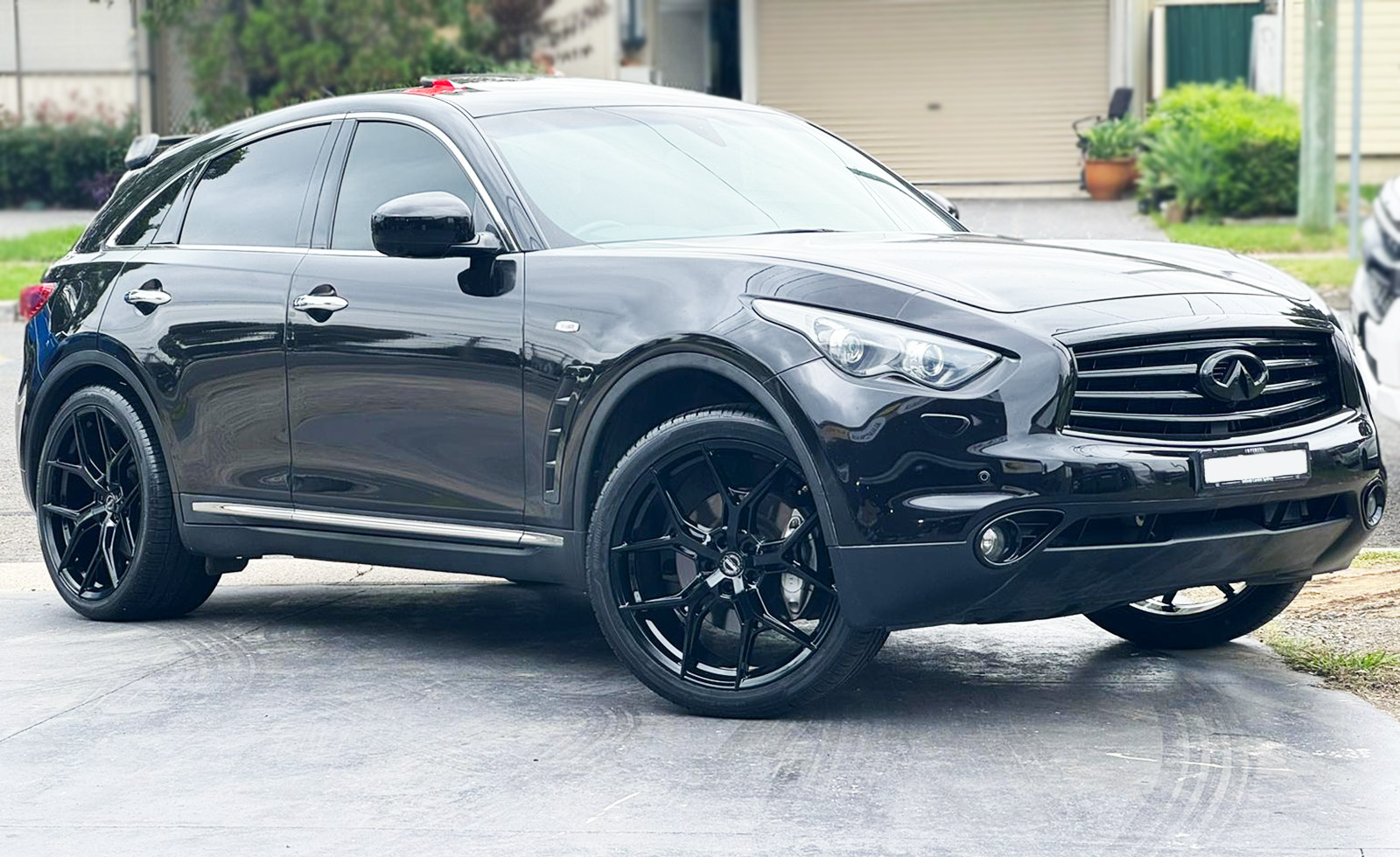 GT FORM TORQUE GLOSS BLACK 18X8 5X114.3 WHEEL - CNC Wheels