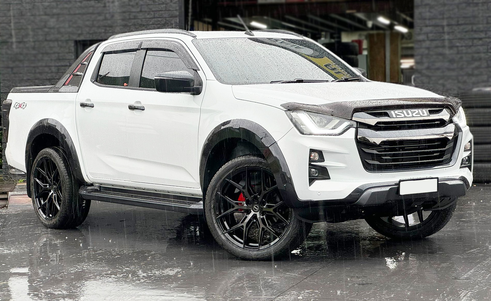 GT FORM GFS1 GLOSS BLACK TINTED 22X9.5 6X139.7 WHEEL - CNC Wheels