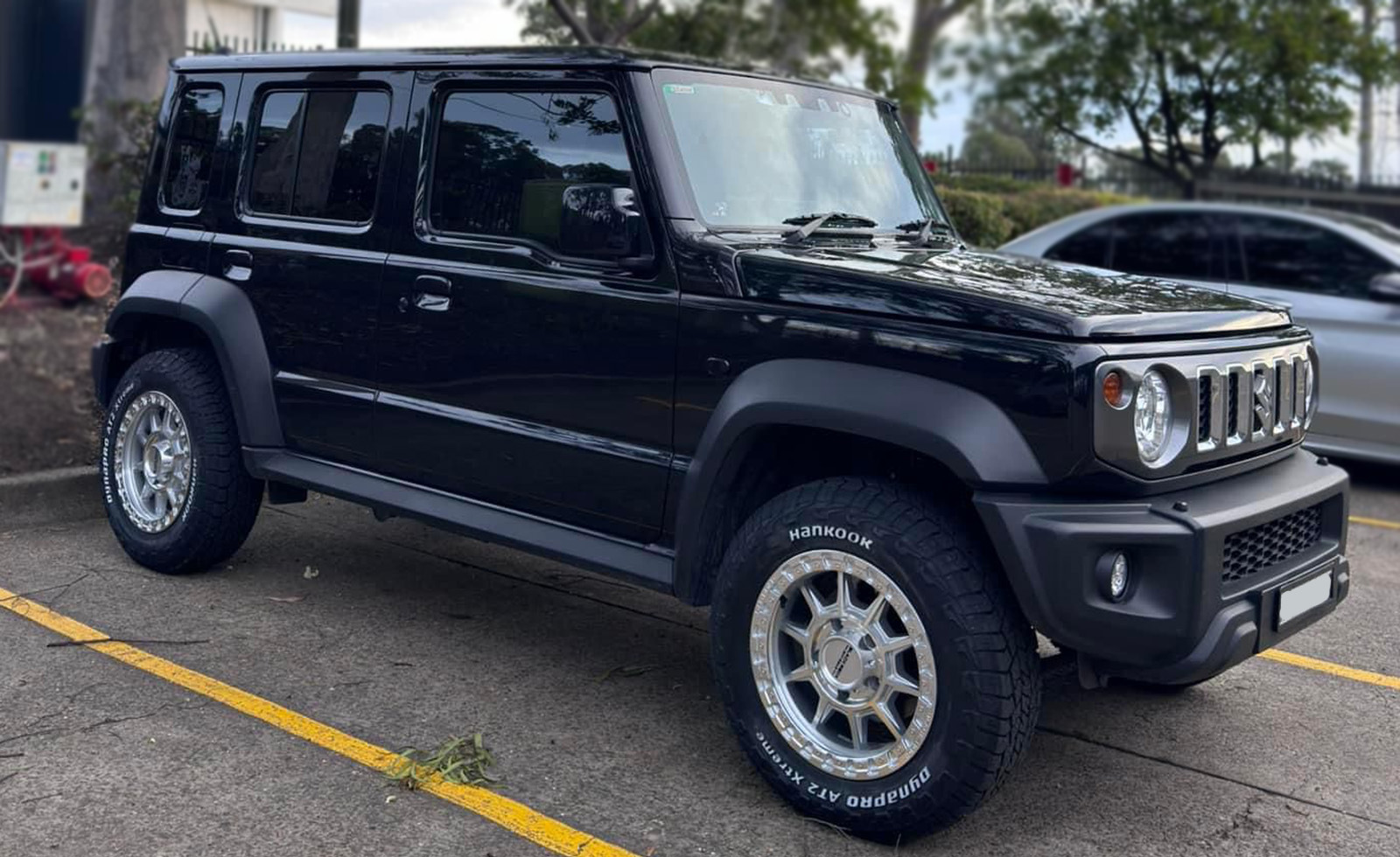 Suzuki Jimny Wheels | 16" Black Rock Cobra Silver Machined Rims